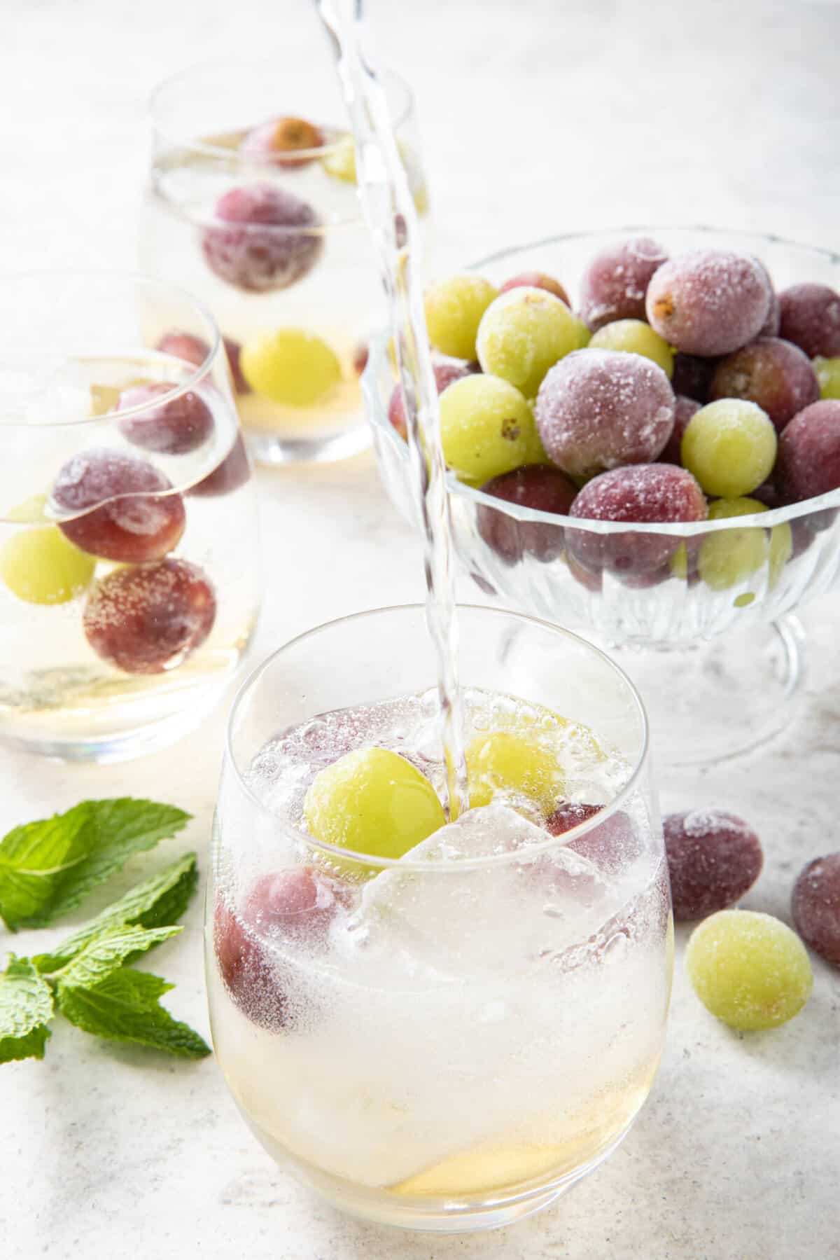 How to Freeze Grapes - The Harvest Kitchen